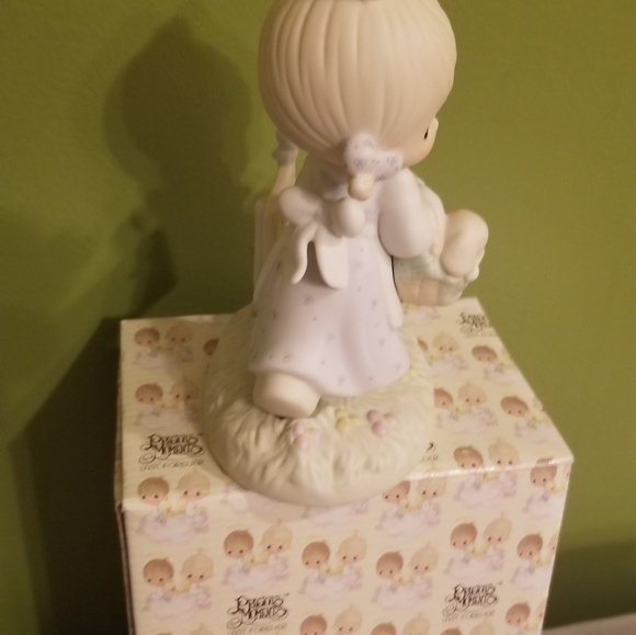 Precious Moments | Accents | Girl Picnic Holding Her Pet 988 Precious ...